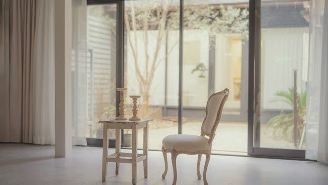 【小松駅徒歩6分】築100年の町家が"韓国っぽ"空間に。動くアーチ壁で理想の一枚を叶えるレンタルスタジオの写真9