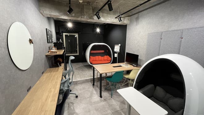 【麻布十番駅5分】挽きたてコーヒー・ラテが飲める防音スペース!ごみ捨てOK!パーティ・会議・撮影...の写真1