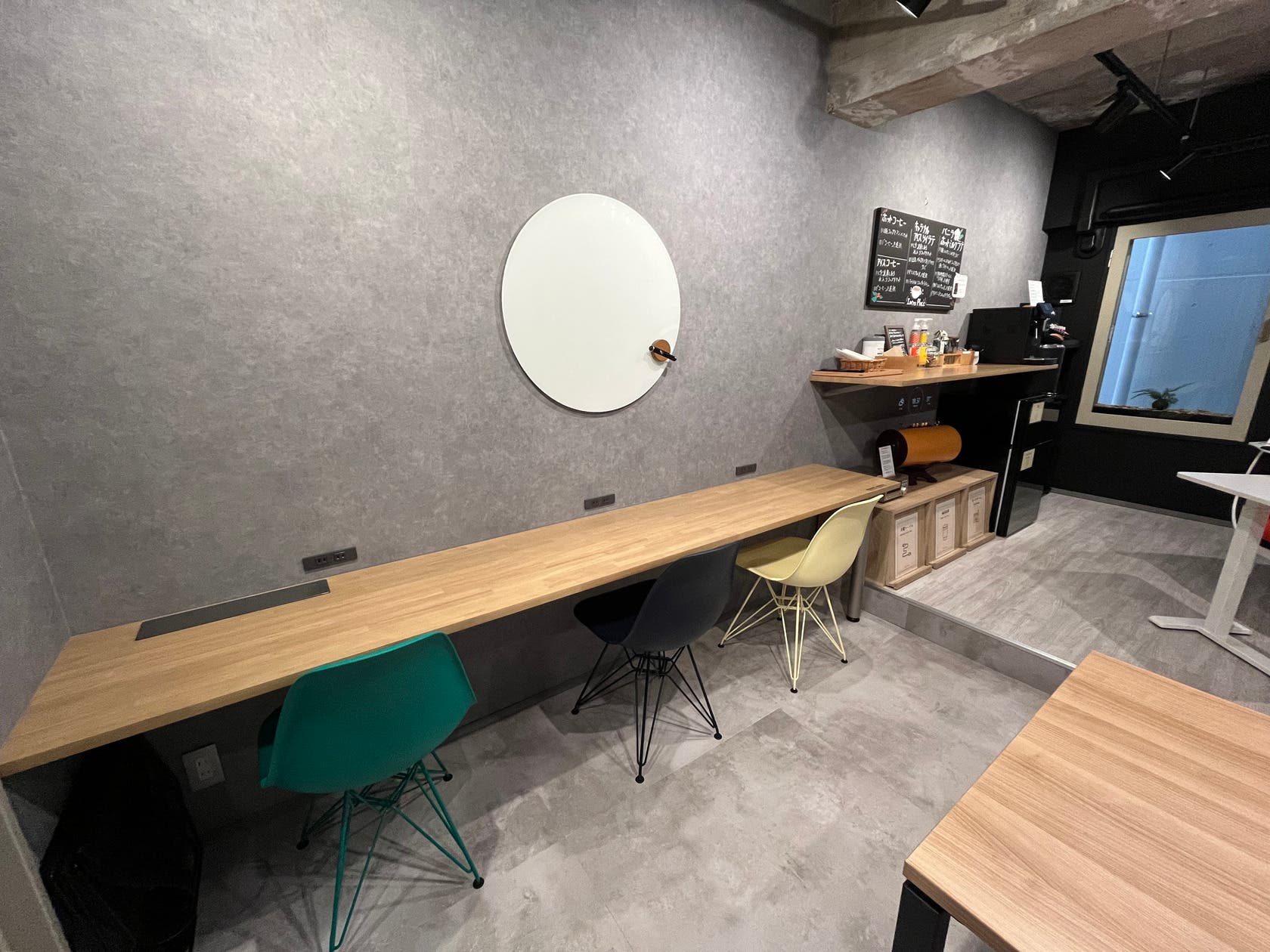 【麻布十番駅5分】挽きたてコーヒー・ラテが飲める防音スペース！ごみ捨てOK！パーティ・会議・撮影...の写真3