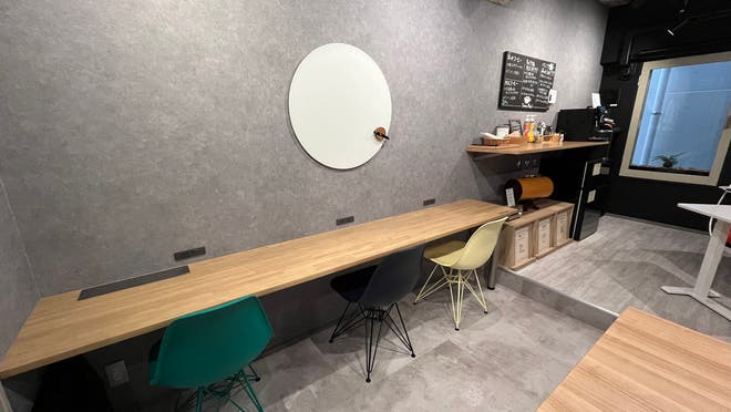 【麻布十番駅5分】挽きたてコーヒー・ラテが飲める防音スペース!ごみ捨てOK!パーティ・会議・撮影...の写真3