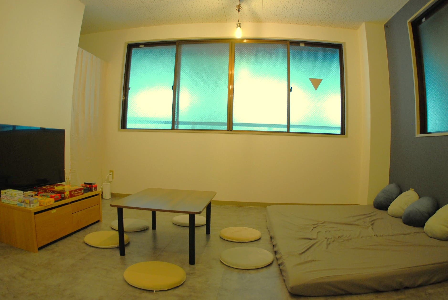 【摂津本山/魚崎:Hygge room】Netflix/AmazonPrime見放題📺ボードゲーム多数🎮24時間OKの写真1