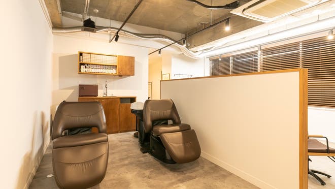 【西千葉駅】カフェ併設のヘアサロン面貸しスペース。マンツーマン施術や撮影に最適なオシャレ空間♪の写真4