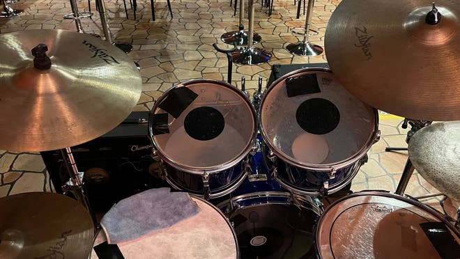 馬橋駅から徒歩5分のライブ会場貸切(楽器備え付け、飲食持ち込み自由)の写真2