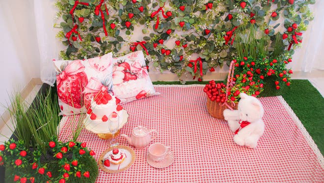 要町駅徒歩4分の可愛いレンタルスペース♡いちごのバレンタイン部屋🍓ポートレート撮影🤍コスプレ🤍推し活🤍女子会の写真4