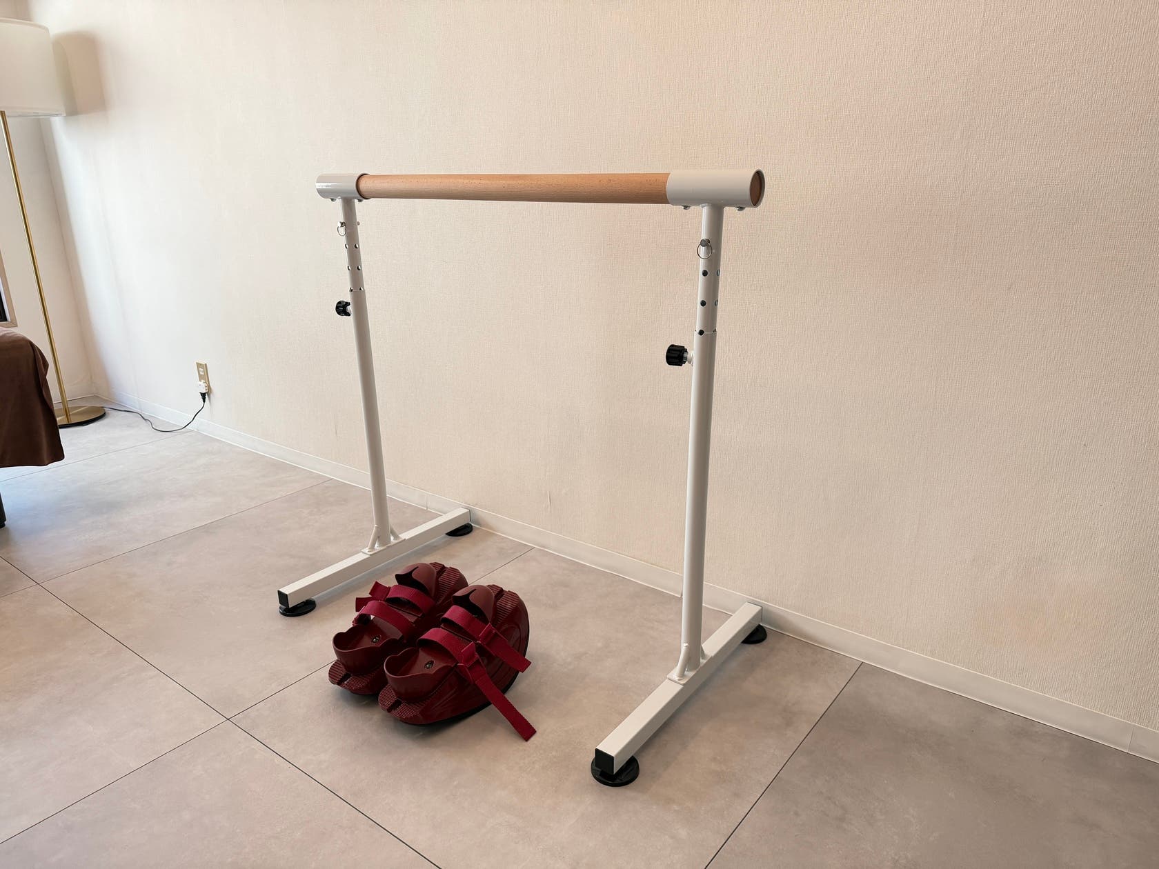 【ウォーターサーバー完備】青山一丁目駅から徒歩2分のシェアピラティススタジオ◆リフォーマー/マスターストレッチの写真2