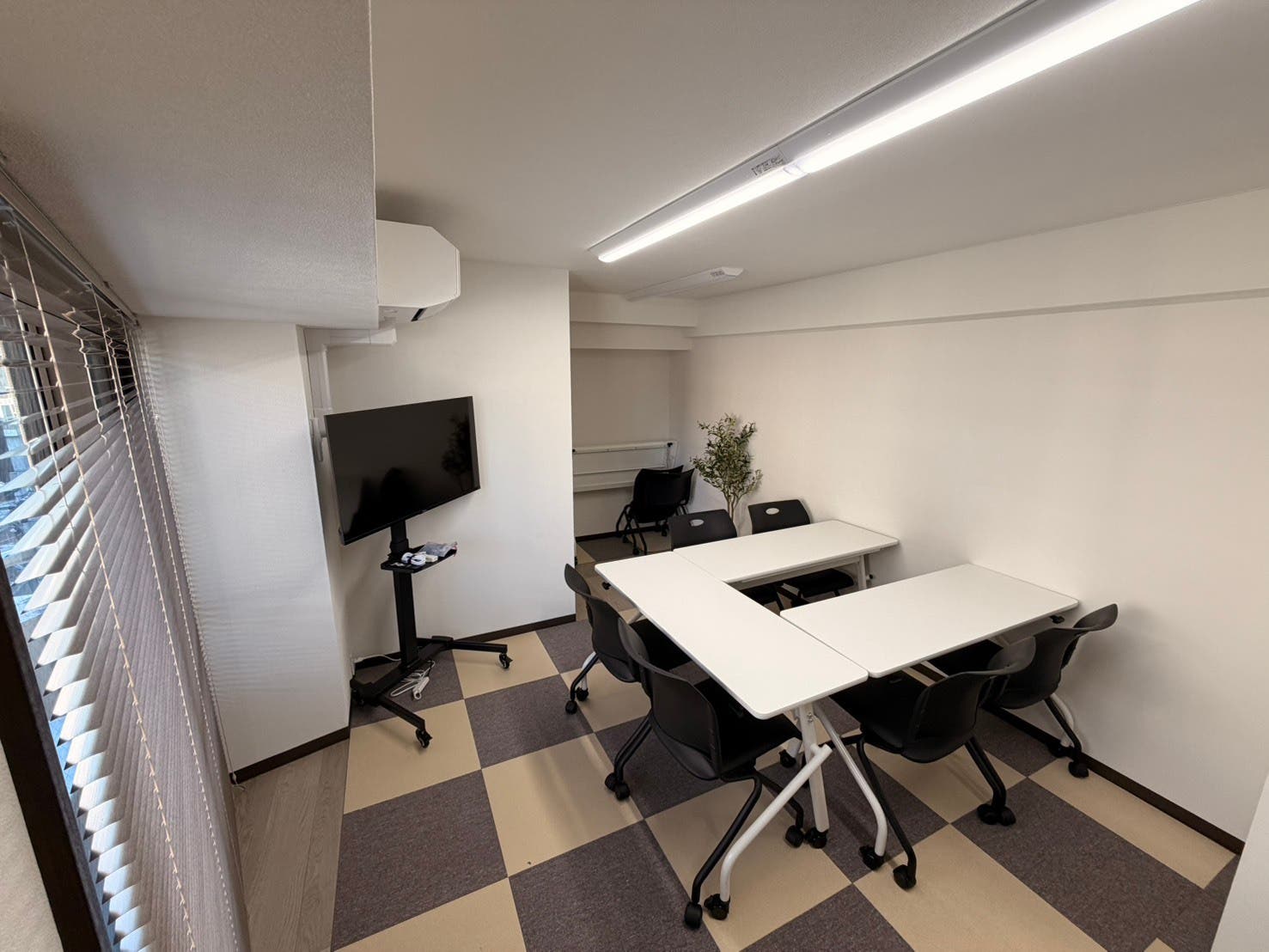 🌟久屋大通駅徒歩１分！小会議室🌟会議・打ち合わせからオフ会など使い方は自由🎯の写真4