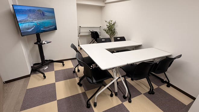 🌟久屋大通駅徒歩1分!小会議室🌟会議・打ち合わせからオフ会など使い方は自由🎯の写真2