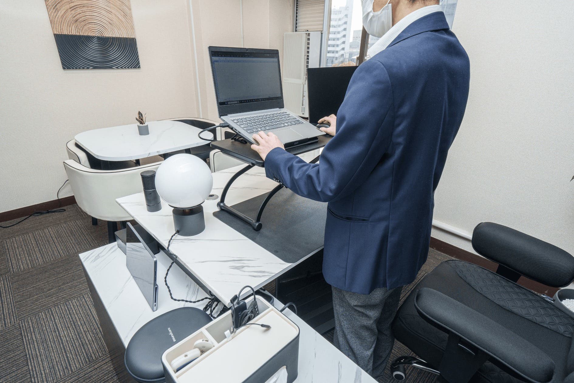 【名駅】カフェより集中、会議室より上質｜INICコーヒー付の「完全個室・社長室」｜大切な商談や複数人の作業にもの写真13