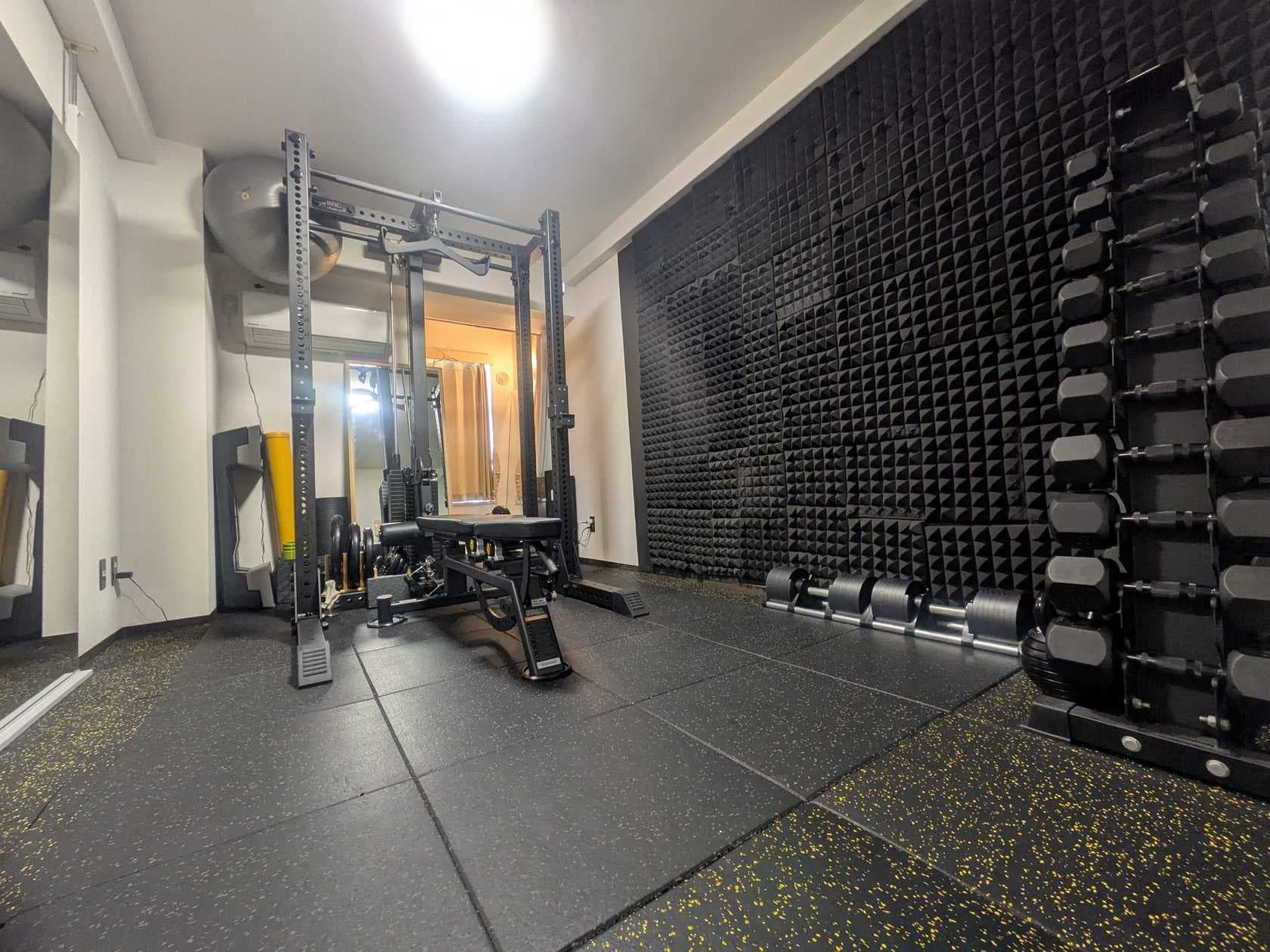 【五反田駅2分】地域最安値💛 | 超駅近 | 清潔感 | レンタルジムの写真1