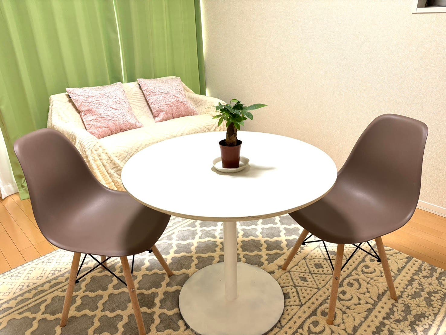 レンタルサロン！完全個室！2台の無料駐車場付きの写真4