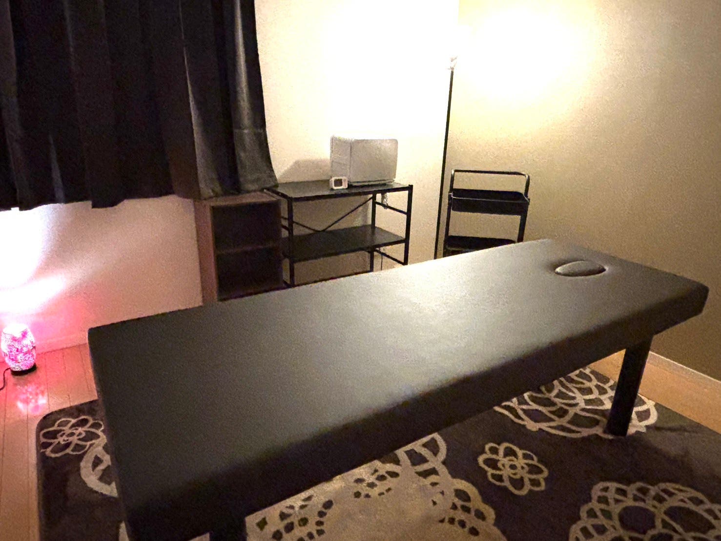 レンタルサロン！完全個室！2台の無料駐車場付きの写真2