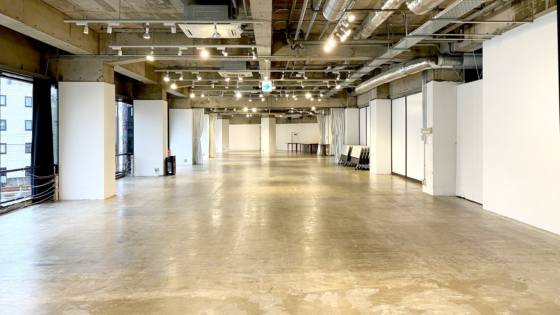 【町田駅直結】アクセス抜群！展示会・販売会・撮影・キッズイベントなどに！300人規模のイベントにも利用されています。の写真2