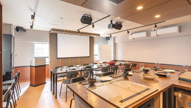 スペモ📣渋谷駅激近‼️24時間可‼️キッチン🍽️プロジェクター📽セミナー🍳イベント🎊738_GrandAmi渋谷道玄坂の写真9