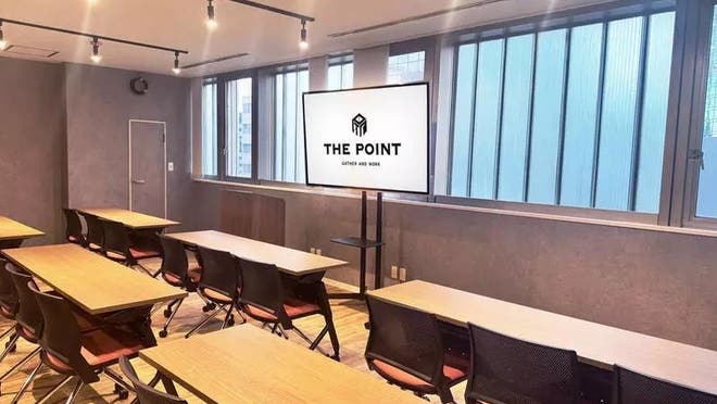 駅直結!新橋駅徒歩1分|最大51名|セミナー講演、勉強会、発表会、懇親会にも最適!大会議室『チャップリン』の写真6