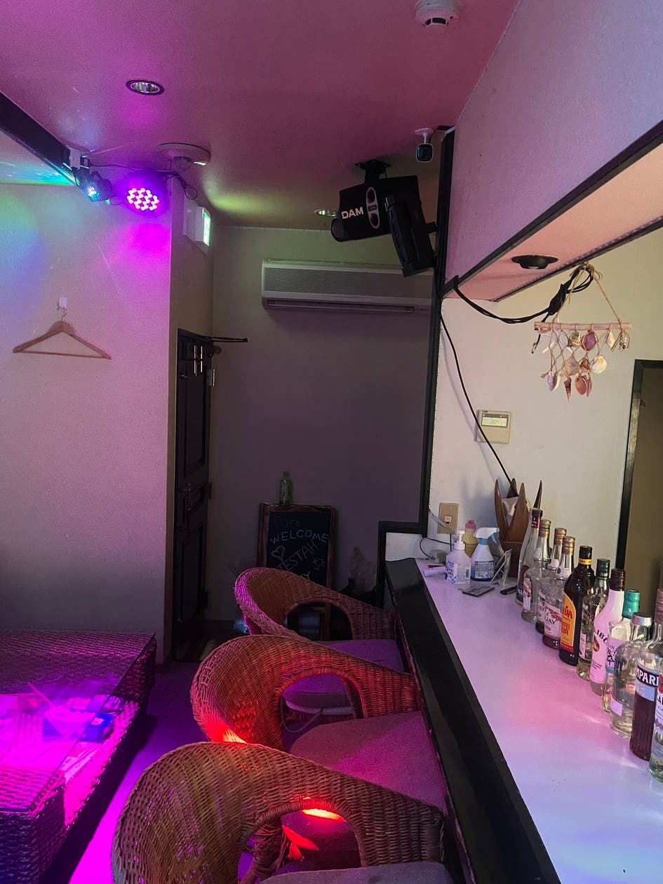 カラオケも楽しめる祇園の隠れ家アミューズメントスペースの写真3