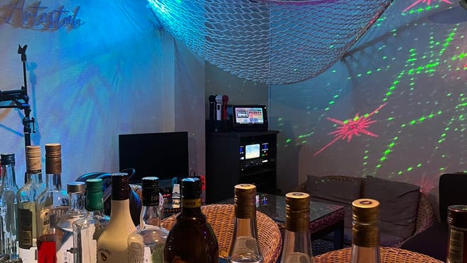 カラオケも楽しめる祇園の隠れ家アミューズメントスペースの写真6