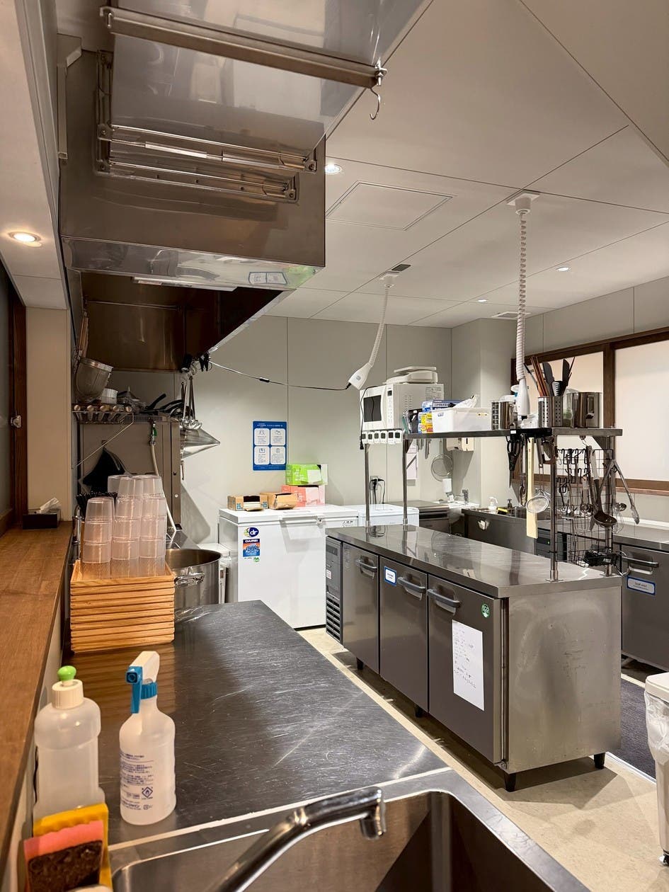 【福井駅/新栄商店街】シェアキッチン+ホール/間借り営業/キッチン完備/分離使用可能の写真6