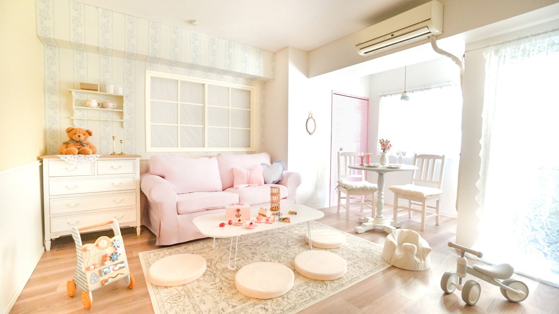 【渋谷徒歩3分🚶‍♂️】自然光✨ベビー用品完備👶ママ会,女子会,推し活,デート【韓国ハウススタジオ風🎀】の写真1