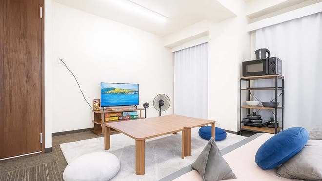 駅近!自宅みたいにリラックス♡友達と語れるおしゃれプライベート空間の写真1