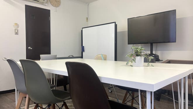 烏丸御池🚶♀️5分✨遅めのクリパ・🎬・新年会・女子会・動画配信・壁一面スクリーン個室デート😘パーティ・ビジネスにも✨の写真24