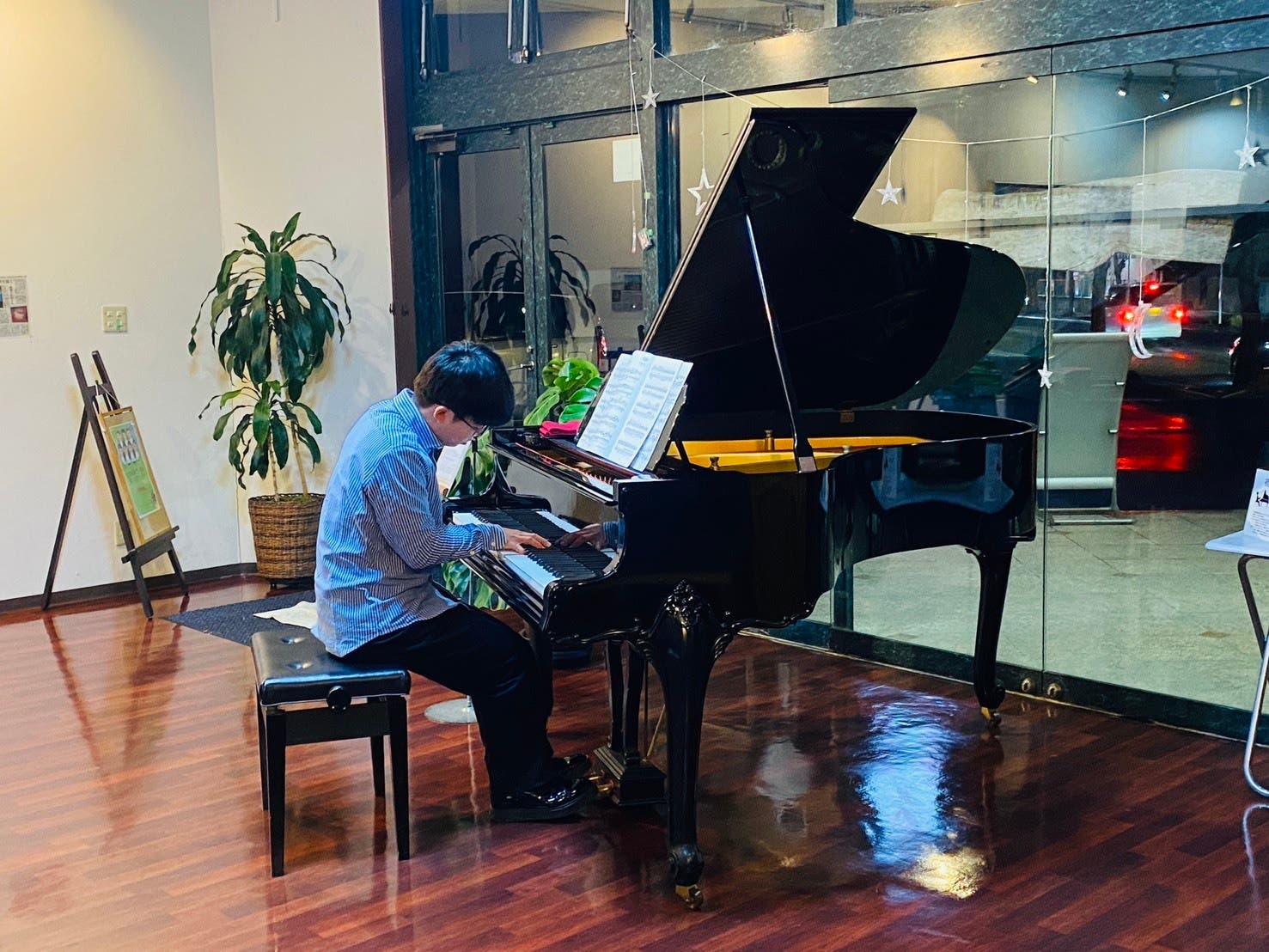 🌟 談話室で愉しい語らいのひとときを 🌟ソファーのあるお部屋の写真13