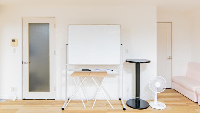 【天神駅から徒歩7分】親不孝通りの最大10名で広々ダンススタジオ!!"新オープン"の写真6