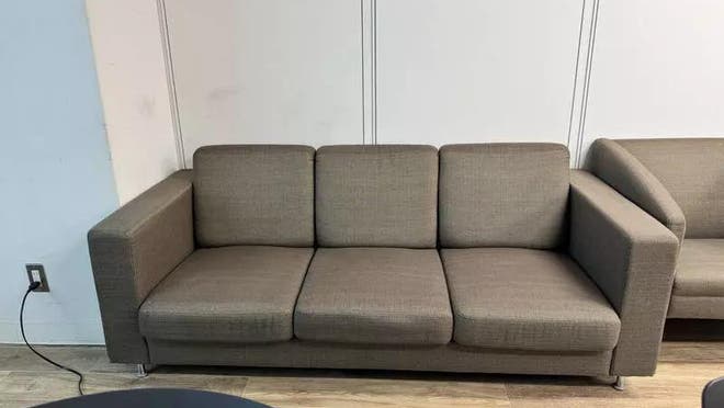 駅直結!新橋駅徒歩1分|最大20名|セミナー、会議、ワークショップ勉強会、控え室、懇親会にも最適!レンタルスペース『ド・ゴール』の写真14