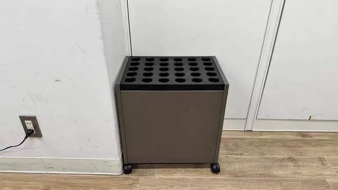 駅直結!新橋駅徒歩1分|最大20名|セミナー、会議、ワークショップ勉強会、控え室、懇親会にも最適!レンタルスペース『ド・ゴール』の写真18