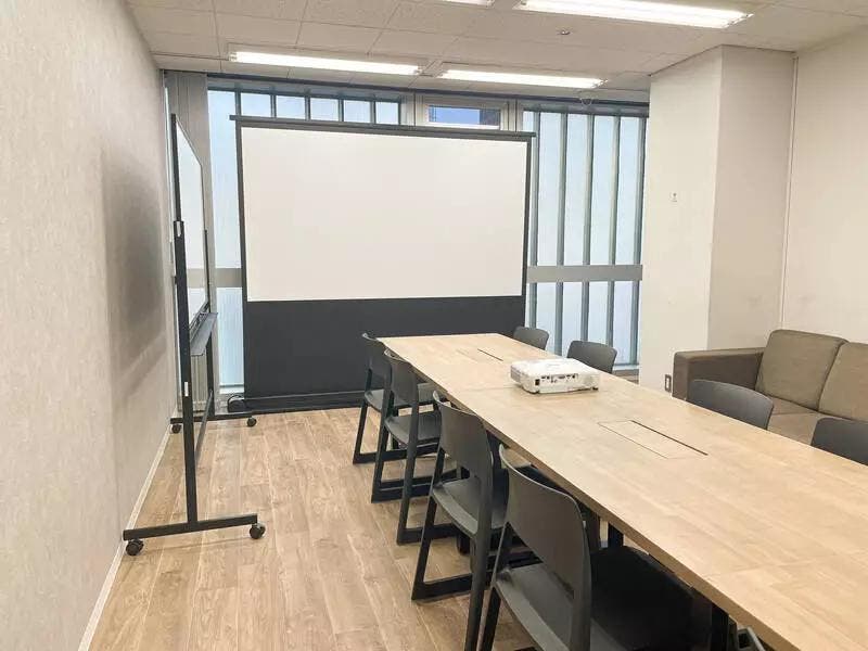 駅直結！新橋駅徒歩1分｜最大20名｜セミナー、会議、ワークショップ勉強会、控え室、懇親会にも最適！レンタルスペース『ド・ゴール』の写真22