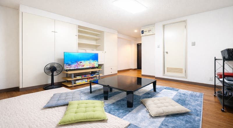 🚶名古屋駅徒歩5分｜高速Wi-Fi完備📶｜🎲ボードゲーム充実｜🍳BRUNO＆卓上IHあり｜🎬映画見放題スペース🔌