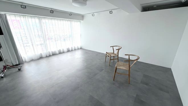 【業界最安値】カメラ3台・照明機材付き【収録・撮影・配信・他】手ぶらで本格的な撮影が可能!本物が揃うレンタルスタジオの写真2