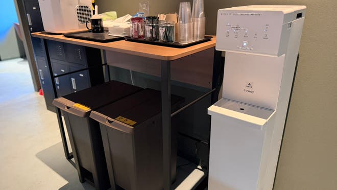 【1~6名BOX B席】八王子駅徒歩3分!フリードリンク/モニター/Wi-Fi/充電器/テレワークやWeb会議に最適の写真10