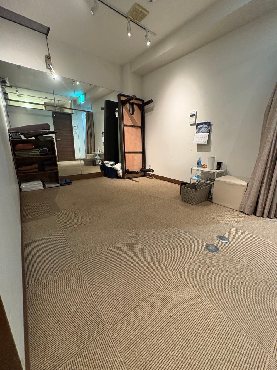 駅徒歩2分・1時間1,900円〜 フリーランス向け施術スペースの写真3