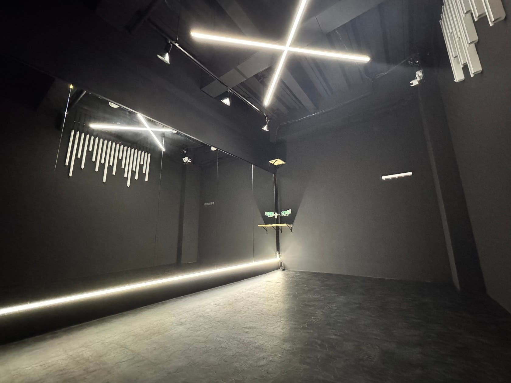 【通町筋/熊本中心部】 24時間OK・全室LED照明 ダンスレンタルスタジオBUZZ熊本【3st】の写真4