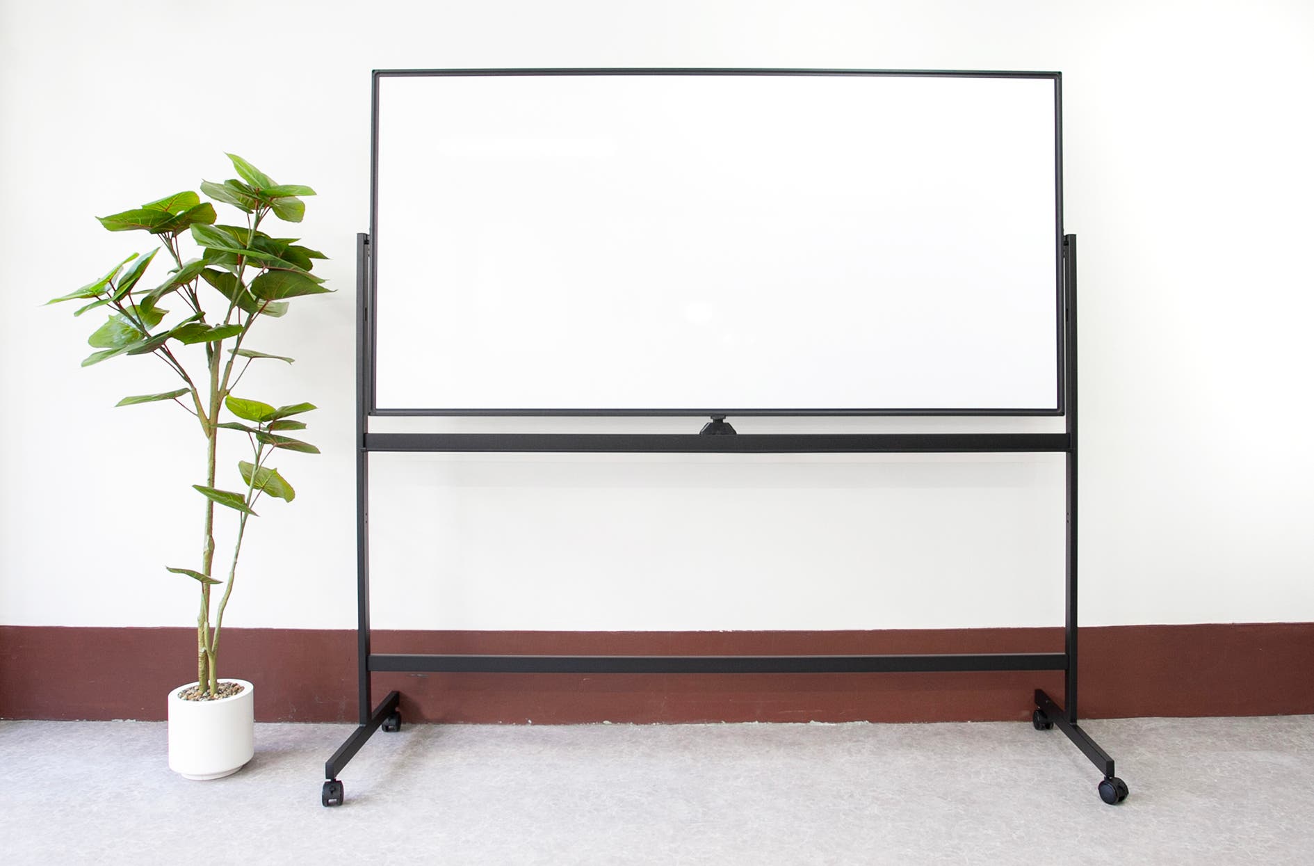 【sugar神田】神田駅から３分！東日本橋から３分！会議、セミナー、撮影、ボードゲーム、テレワーク、懇親会、光回線の写真9