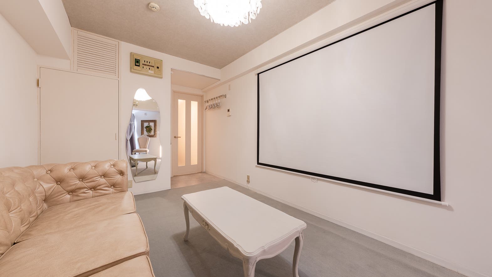 ⭐NEW⭐馬喰町から４分！おしゃれなシアタールームオープン✨パーティ、撮影、女子会、ママ会等の写真7