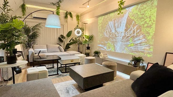 池袋駅徒歩5分🚶♂️最大12名◎交流会・懇親会に最適✨女子会・推し活🍃映画鑑賞🎥コスプレ撮影📷自然光◎バレンタイン🍫の写真16