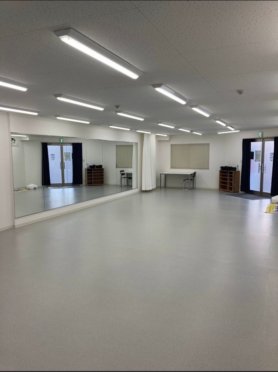 北加賀屋駅近｜対面対応で安心の多目的レンタルスペース　入室から退室までスタッフが丁寧にご案内。不安なくご利用いただけます。の写真4