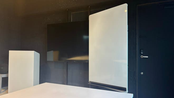 <2025年11月オープン>着座で最大20名まで利用可!イベント、セミナー、撮影、懇親会などに利用!大型モニター2台ありの写真6