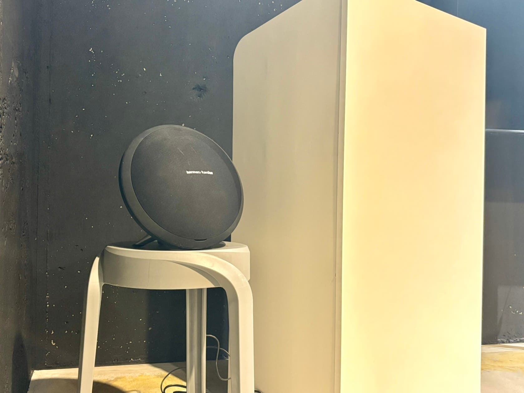 ＜2025年11月オープン＞着座で最大20名まで利用可！イベント、セミナー、撮影、懇親会などに利用！大型モニター2台ありの写真7