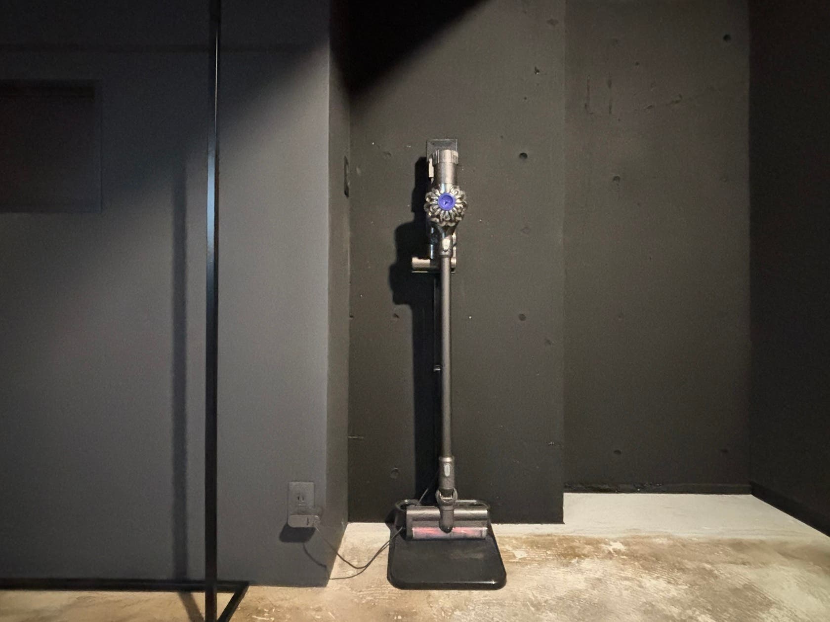 ＜2025年11月オープン＞着座で最大20名まで利用可！イベント、セミナー、撮影、懇親会などに利用！大型モニター2台ありの写真8