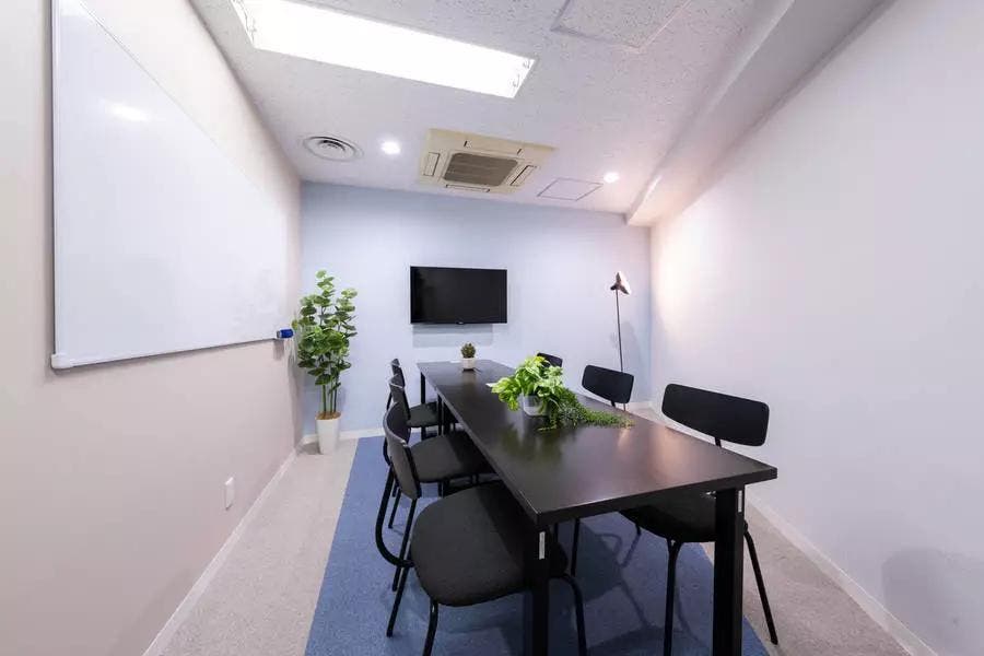 駅直結！横浜駅徒歩30秒｜最大8名｜ビジネス、懇親会の利用に最適！ルーム『ターメリック』※旧4Dの写真6