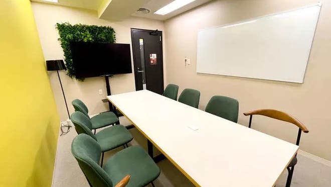 駅直結!横浜駅徒歩30秒|最大8名|ビジネス、懇親会の利用に最適!ルーム『カルダモン』※旧4Eの写真1