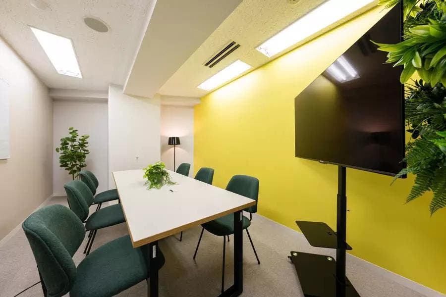 駅直結！横浜駅徒歩30秒｜最大8名｜ビジネス、懇親会の利用に最適！ルーム『カルダモン』※旧4Eの写真2