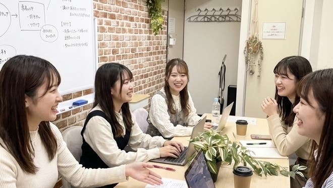 NEW!🌟駅チカ!アパとなり WiFi完備 お洒落なZOOM会議やリモートでも使える会議室!の写真15