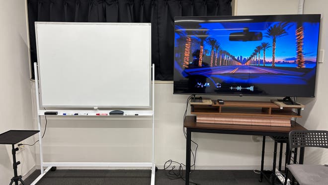 【三ノ宮駅から近い!設備全て無料!】会議・セミナー・研修・商談・最大30名+Wi-Fi・65インチTVモニター完備の写真2