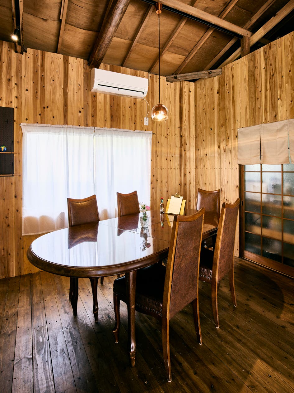 ウッド調の穏やかな雰囲気の写真3