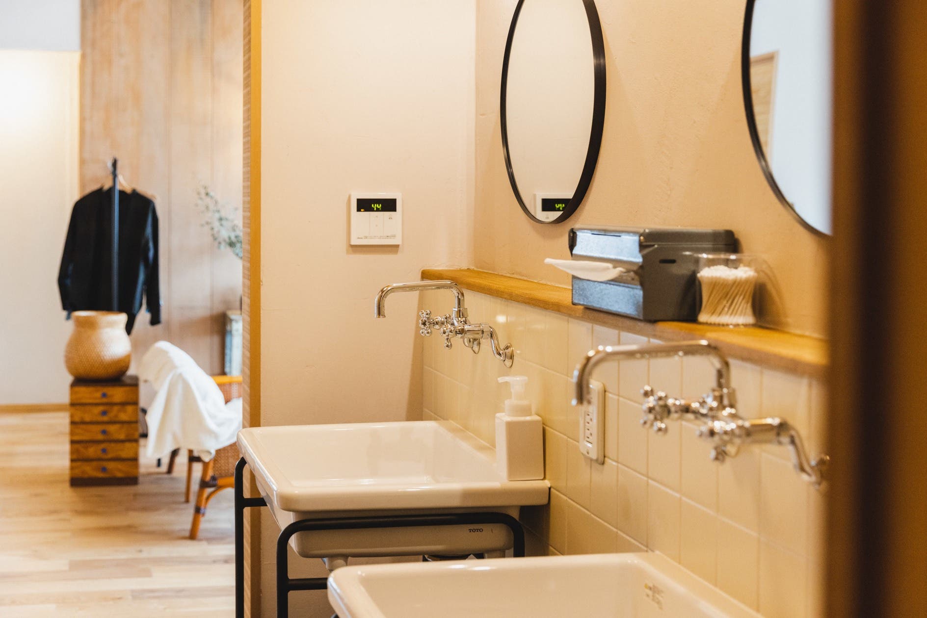 上諏訪駅徒歩8分【諏訪の暮らしを体験する宿泊施設】リノベ・一棟貸切｜写真・動画撮影・イベント・セミナー会場にの写真9