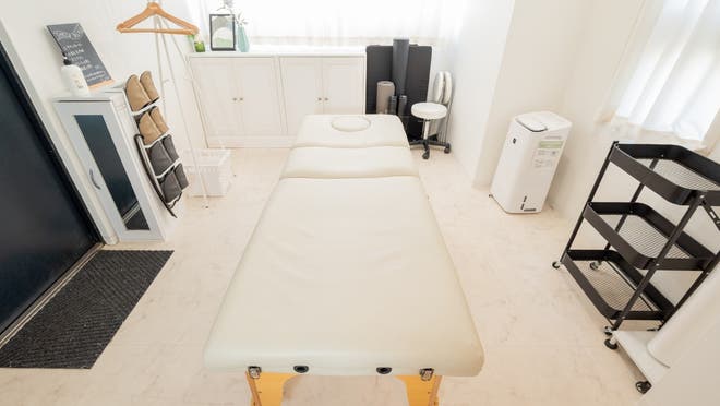 【立川駅5分】完全個室レンタルサロン🌿シンプルでエレガントな上質空間✨無料備品も多数ご用意◎の写真2