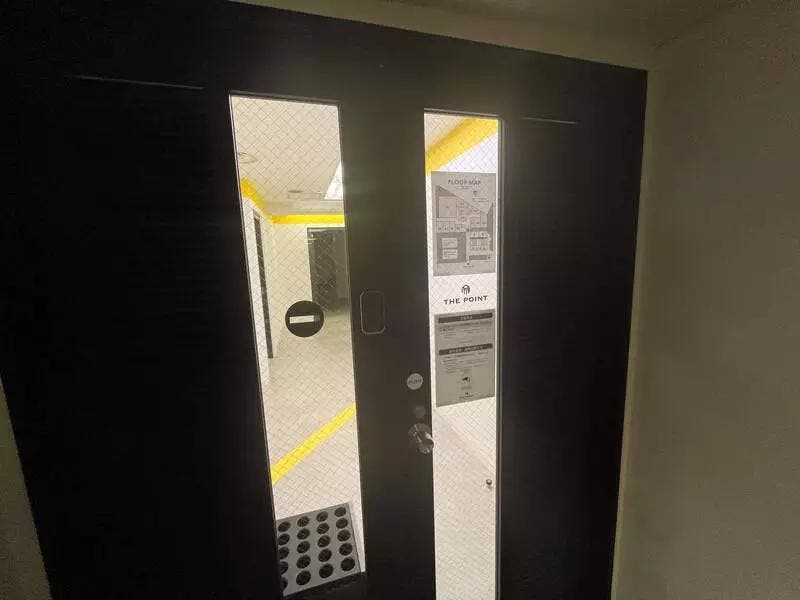 〈駅直結！横浜駅徒歩30秒｜1名個室〉作業や勉強、面接、ゲーム、オンラインMTGに最適な『防音室02』の写真26